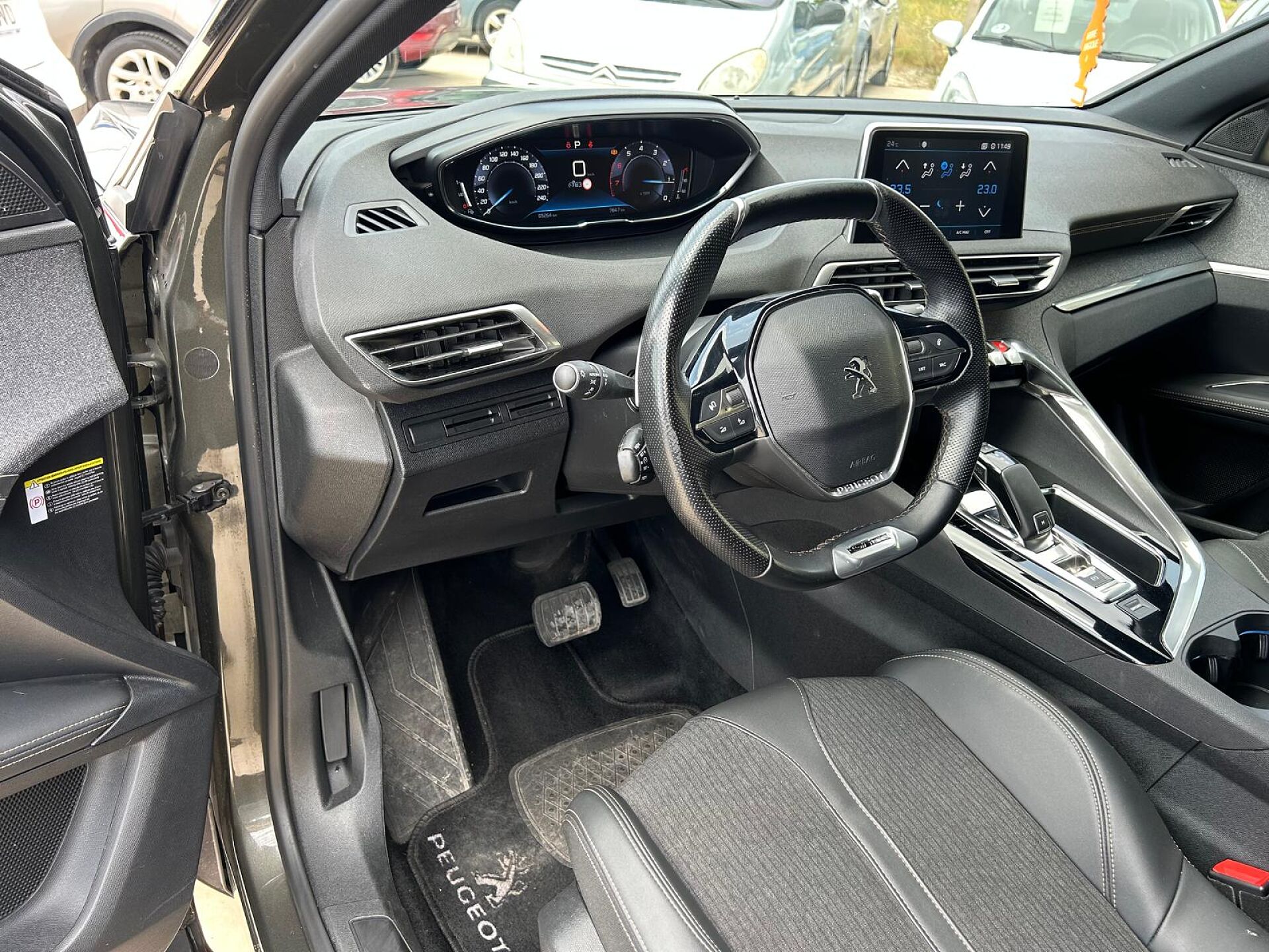 PEUGEOT 3008 GT LINE 1.2 E-THP AUTO SPANISH LHD IN SPAIN 43000 MILES ...