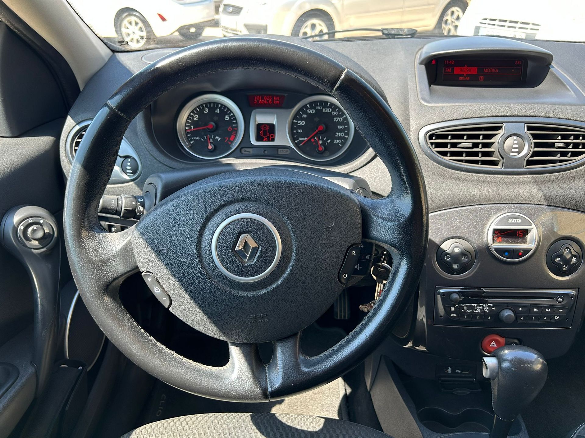 RENAULT CLIO ESTATE PRIVILEGE 1.6 AUTO SPANISH LHD IN SPAIN 113000 ...